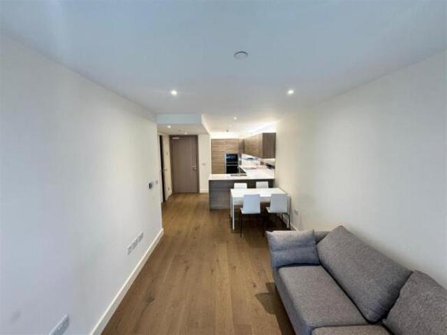 2 bedroom apartment for rent in Deveraux House, Duke Of Wellington Avenue, SE18