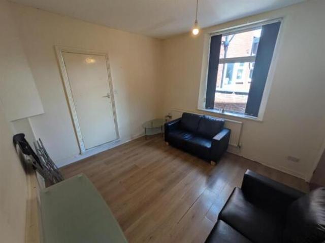 2 bedroom apartment for rent in Dickenson Road, Fallowfield, Manchester, M14