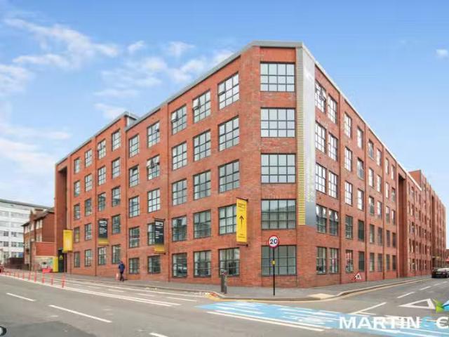 2 bedroom apartment for rent in Digbeth Square, Lombard Street.
