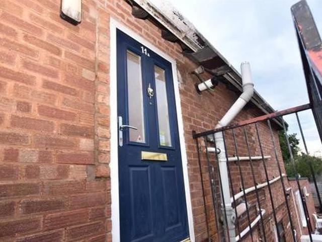 2 bedroom apartment for rent in Dilmore Avenue Worcester WR3