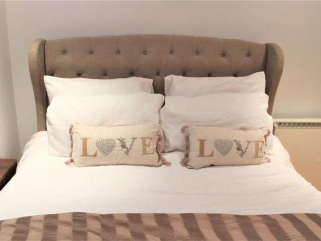 2 bedroom apartment for rent in Dingley Road, Islington, London, EC1V