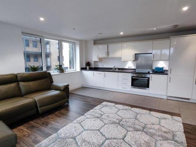 2 bedroom apartment for rent in Dock Meadow Reach, Hanwell, W7