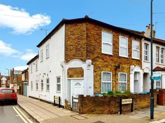 2 Bedroom Apartment For Rent In Dollis Hill, London