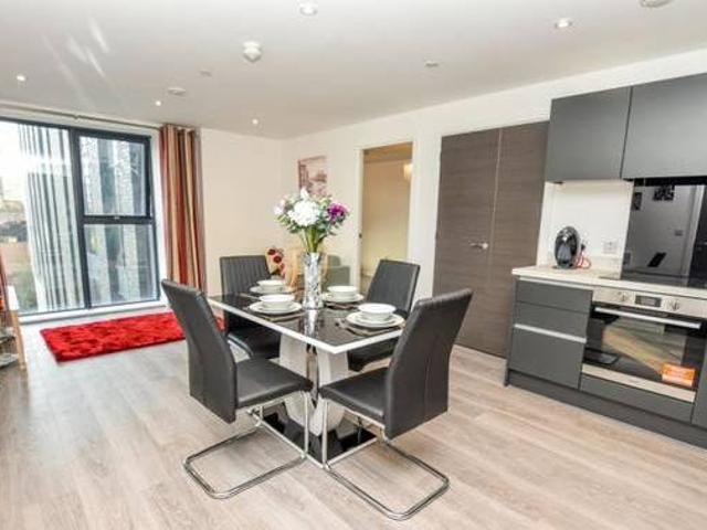 2 bedroom apartment for rent in Downtown 9 Woden Street Salford M5