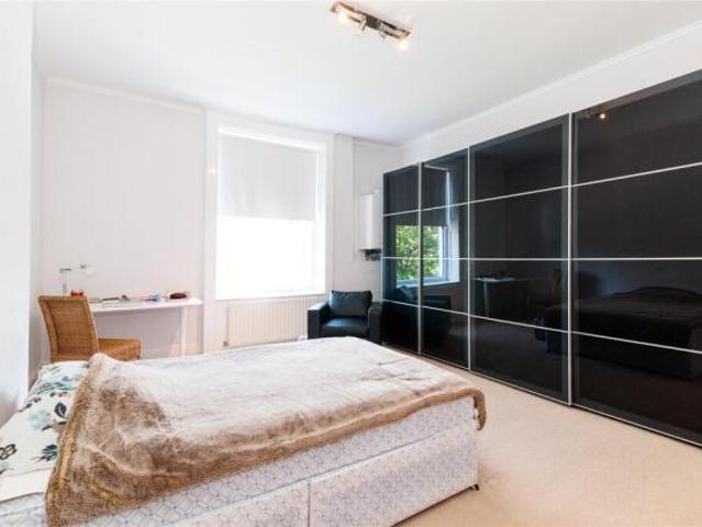 2 bedroom apartment for rent in Doughty Street, Bloomsbury, London, WC1N