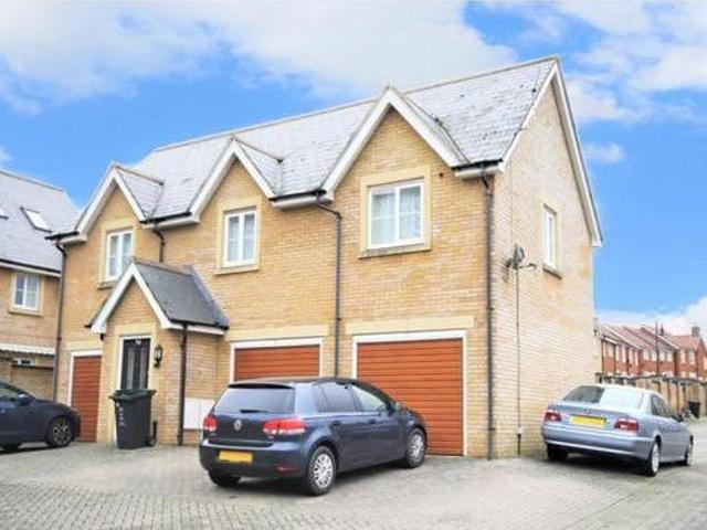 2 bedroom apartment for rent in Doulton Close Redhouse SN25 2FT SN25