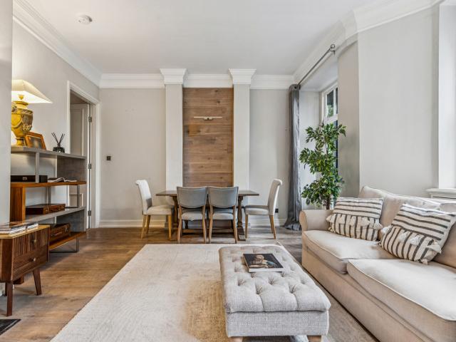 2 bedroom apartment for rent in Drayton Gardens, London, SW10
