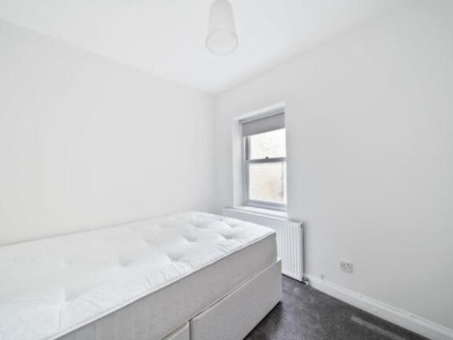 2 bedroom apartment for rent in Dresden Road, Archway, London, N19
