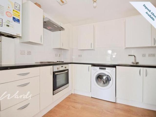 2 bedroom apartment for rent in Drummond Grove Ashford TN24