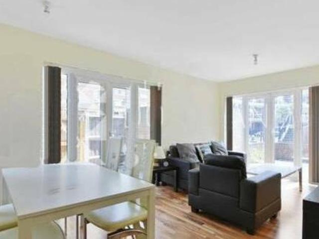 2 bedroom apartment for rent in Drywater Flats Phoenix Wharf Road SE1