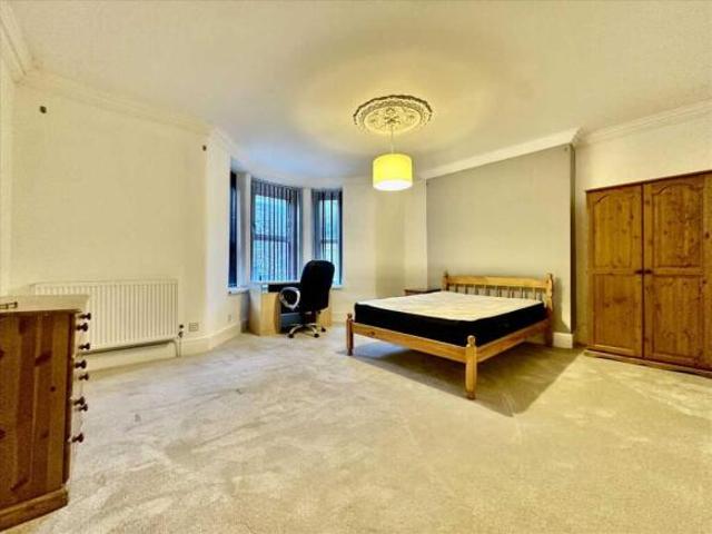 2 bedroom apartment for rent in Evelyn Place, Plymouth, PL4