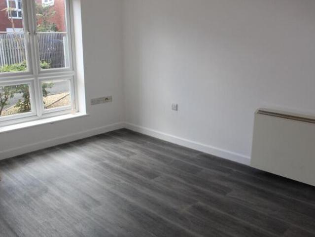 2 bedroom apartment for rent in Eveleighs Court, Acland Road, Exeter, EX4