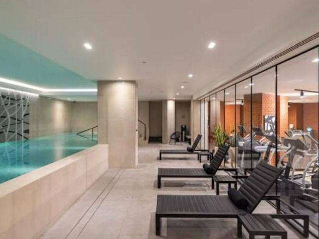 2 bedroom apartment for rent in Exchange Gardens, Keybridge, London, SW8