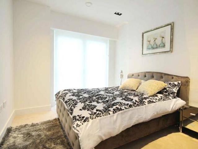 2 bedroom apartment for rent in Exchange Gardens, Lambeth, London, SW8