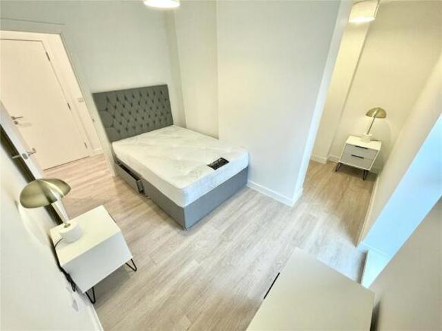 2 bedroom apartment for rent in Exchange Point, 3 New Kings Head Yard, Salford, M3