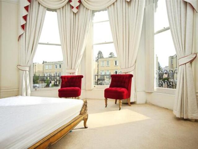 2 bedroom apartment for rent in East Approach Drive, Cheltenham, Gloucestershire, GL52