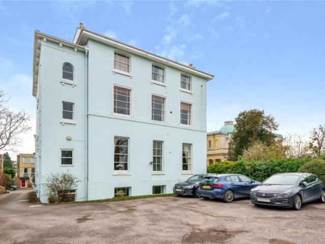 2 bedroom apartment for rent in East Approach Drive, Cheltenham, Gloucestershire, GL52