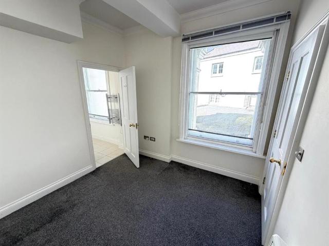 2 bedroom apartment for rent in East Street, Brighton, BN1
