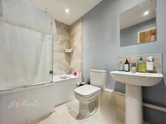 2 bedroom apartment for rent in East Street Tonbridge TN9