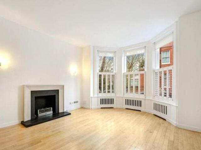 2 Bedroom Apartment For Rent In Earls Court, London