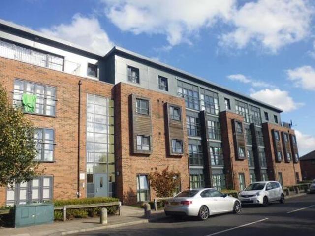 2 Bedroom Apartment For Rent In Eccles