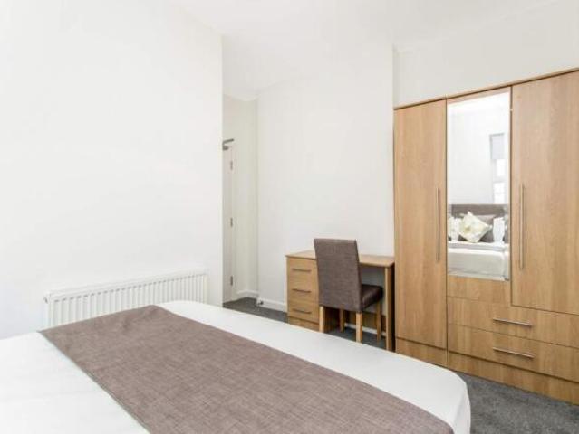 2 bedroom apartment for rent in Eccles Old Road, Pendleton, Salford, M6