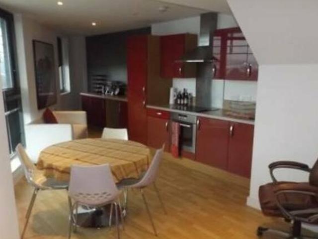 2 bedroom apartment for rent in Echo Central One Cross Green Lane City Centre LS9