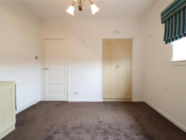 2 bedroom apartment for rent in Edinbeg Avenue, Glasgow, G42