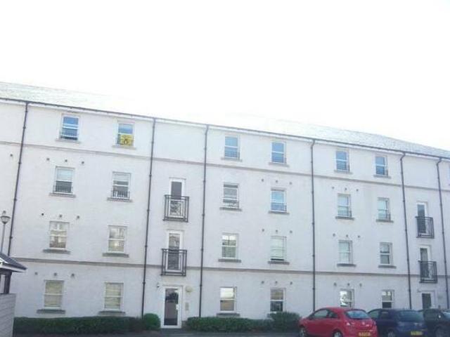 2 bedroom apartment for rent in Edmund Place Dunfermline KY12