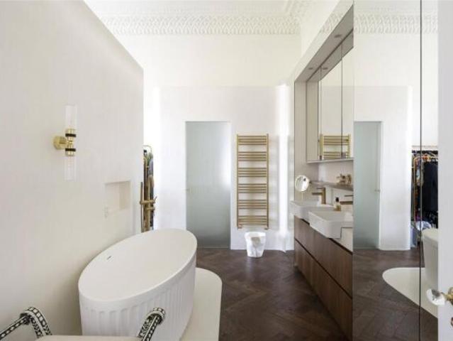 2 bedroom apartment for rent in Elgin Crescent, Notting Hill, W11