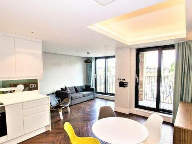 2 Bedroom Apartment For Rent In Elephant & Castle, London