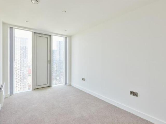 2 bedroom apartment for rent in Elizabeth Tower, M15