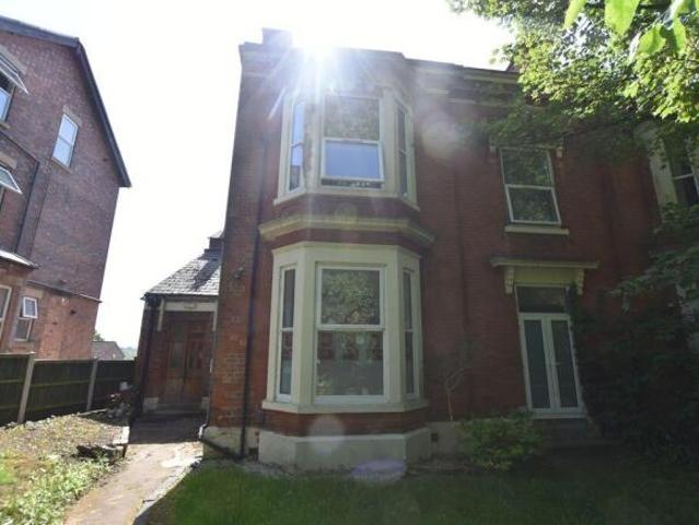 2 bedroom apartment for rent in Elm Avenue Nottingham, NG3
