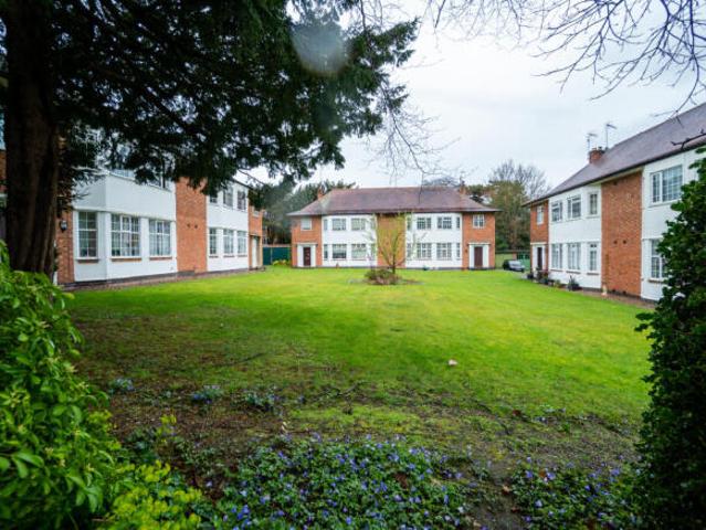 2 bedroom apartment for rent in Elmfield Avenue, Stoneygate, Leicester, LE2