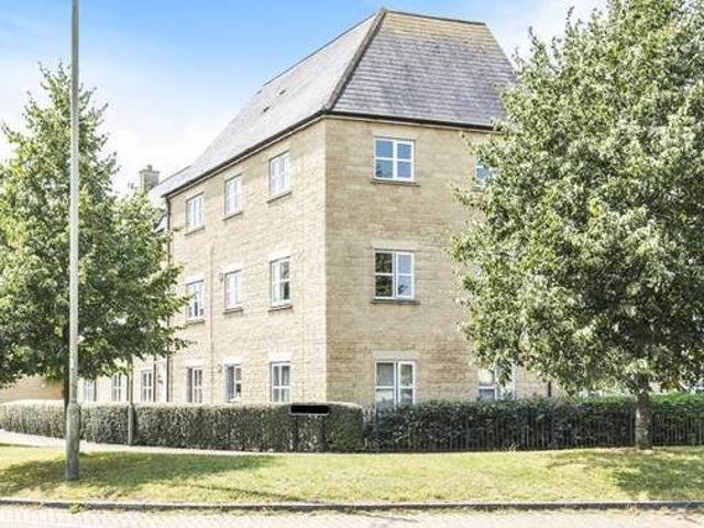 2 bedroom apartment for rent in Elmhurst Way Carterton OX18