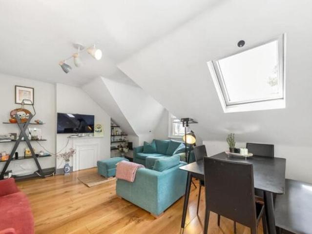 2 bedroom apartment for rent in Elmwood Road, Herne Hill, London, SE24