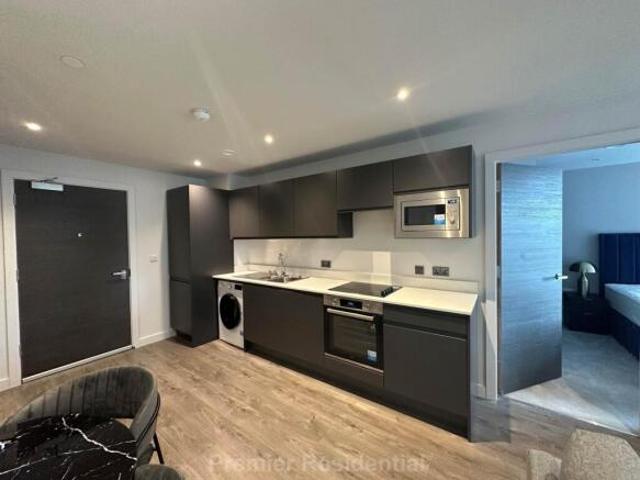2 bedroom apartment for rent in Embankment Exchange, Salford, Manchester, M3