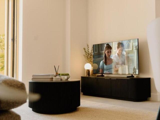 2 bedroom apartment for rent in Embassy Boulevard, London, SW11