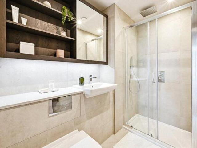 2 bedroom apartment for rent in Embassy Boulevard, 29 Linear Place, SW11