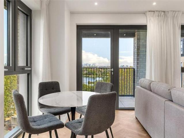 2 bedroom apartment for rent in Emperor Point, Woodberry Down, London, N4