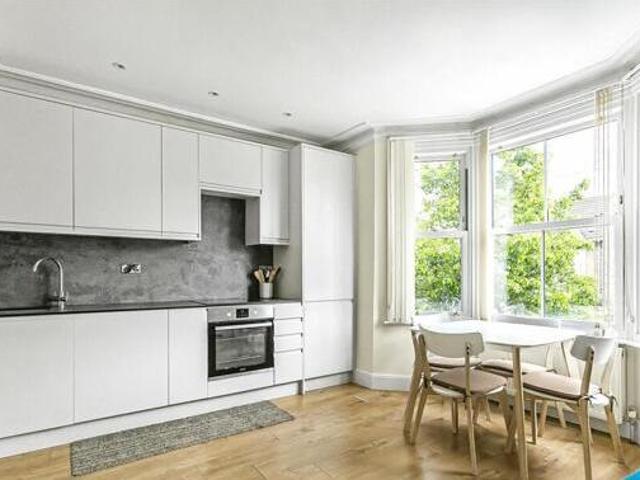 2 Bedroom Apartment For Rent In Enfield