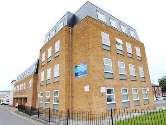 2 bedroom apartment for rent in Enterprise House LU7