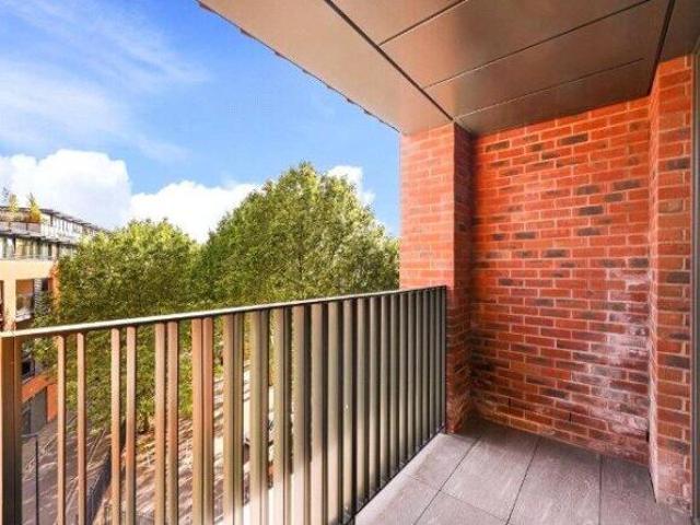 2 bedroom apartment for rent in Errington House, Brigade Court, London, SE1