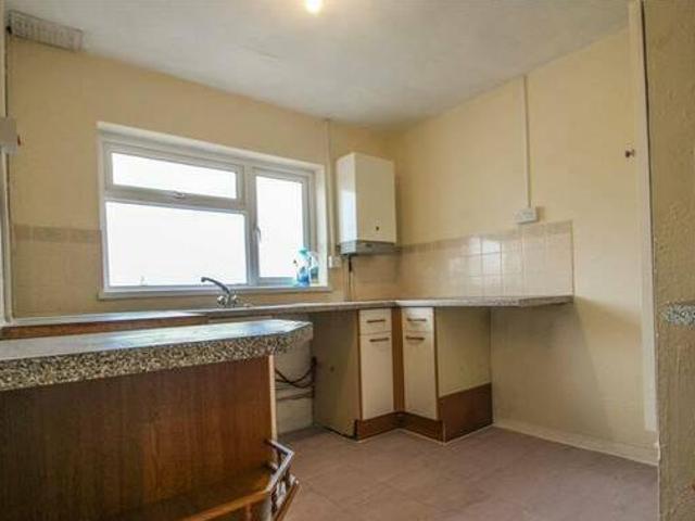 2 bedroom apartment for rent in Fulford Road Hartcliffe Bristol BS13