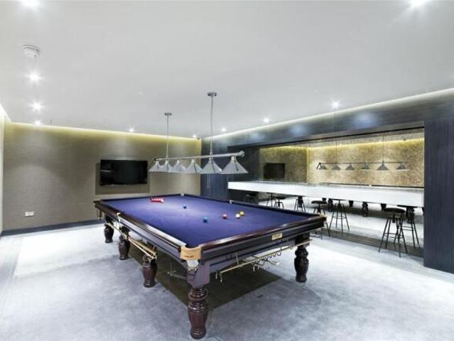 2 bedroom apartment for rent in Fulham Reach, Hammersmith, London, W6