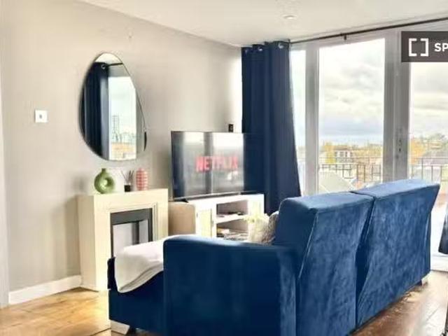 2 bedroom apartment for rent in Fulham Reach, London