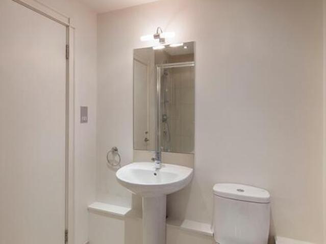 2 bedroom apartment for rent in Fulham Road, London, SW3