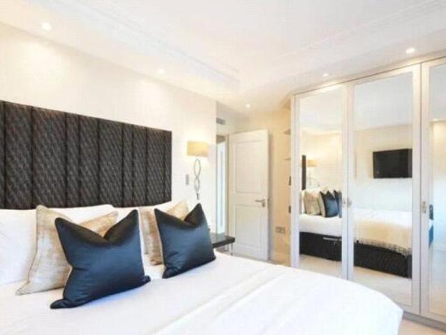 2 bedroom apartment for rent in Fulham Road, South Kensington, London, SW3