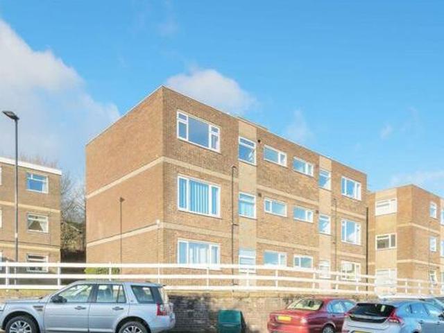 2 Bedroom Apartment For Rent In Fulwood