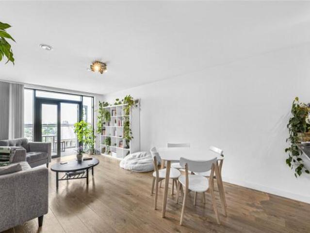 2 bedroom apartment for rent in Fuse Building, Beechwood Road, London, E8